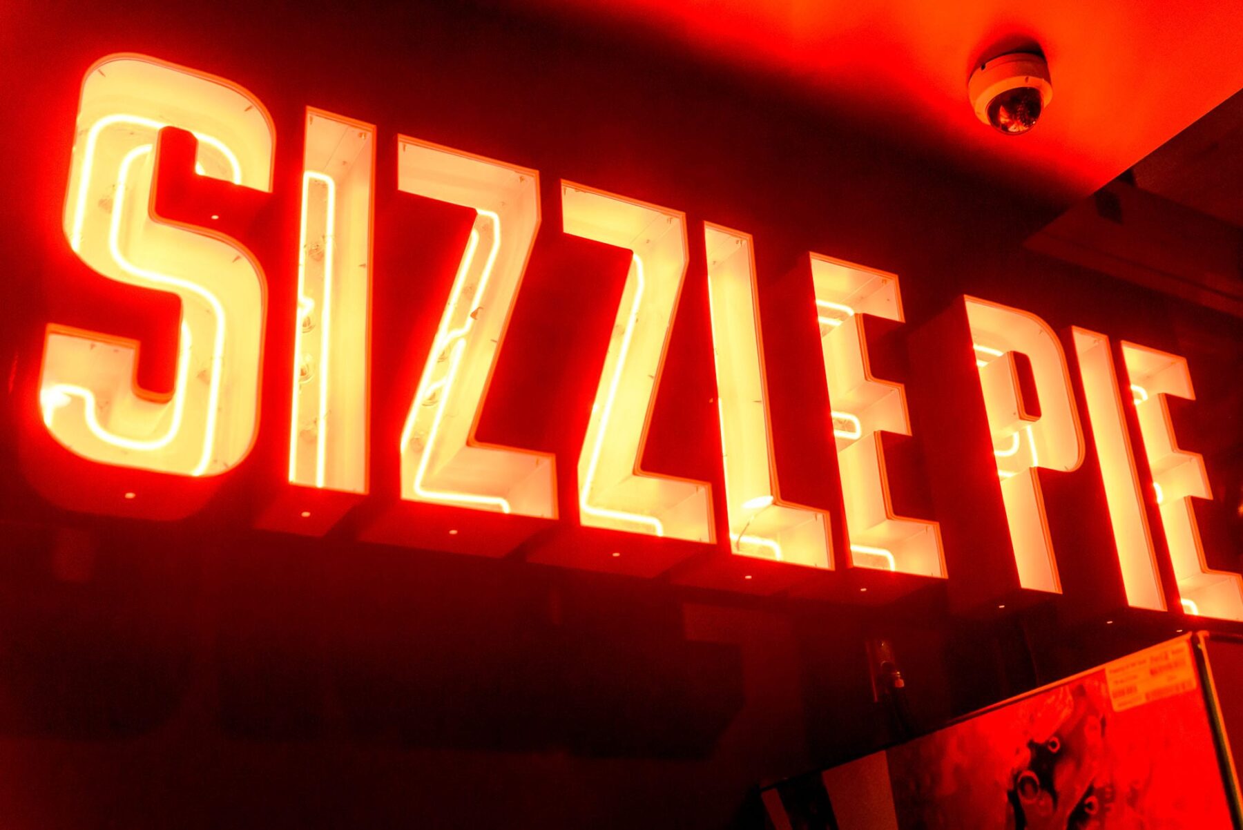 Sizzle Pie pizza opens in Lil' Portland Corners, Reno